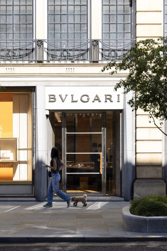 Knightsbridge, London - Area & Neighbourhood Guide